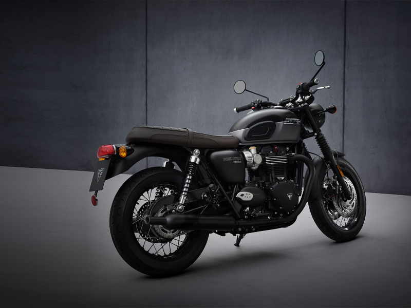 2022-Triumph-Bonneville-T120-Jet-Black-6779 | Ashburn, GA | Trailer Dealership